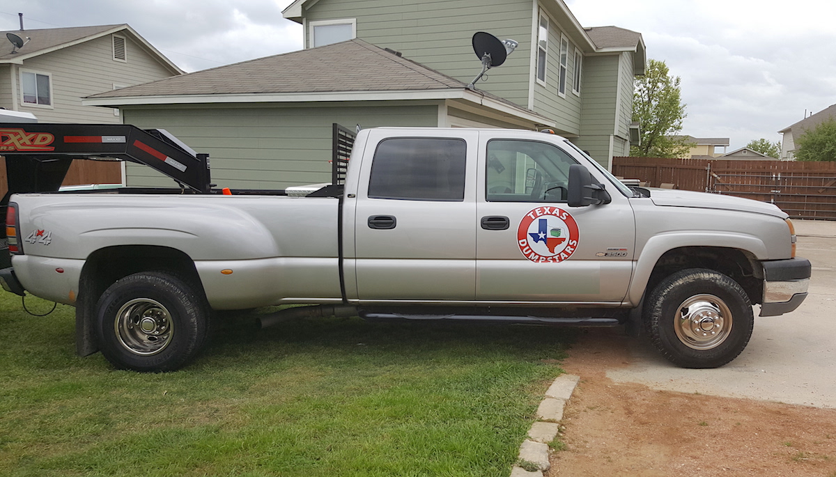 Chevy Silverado HD Duramax with Over 350,000 Miles Towing a Gooseneck ...