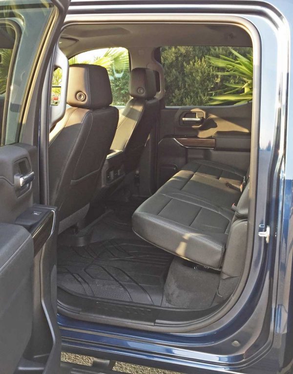 2019 Chevy Silverado 1500 RST: What Is This Sporty Truck All About ...