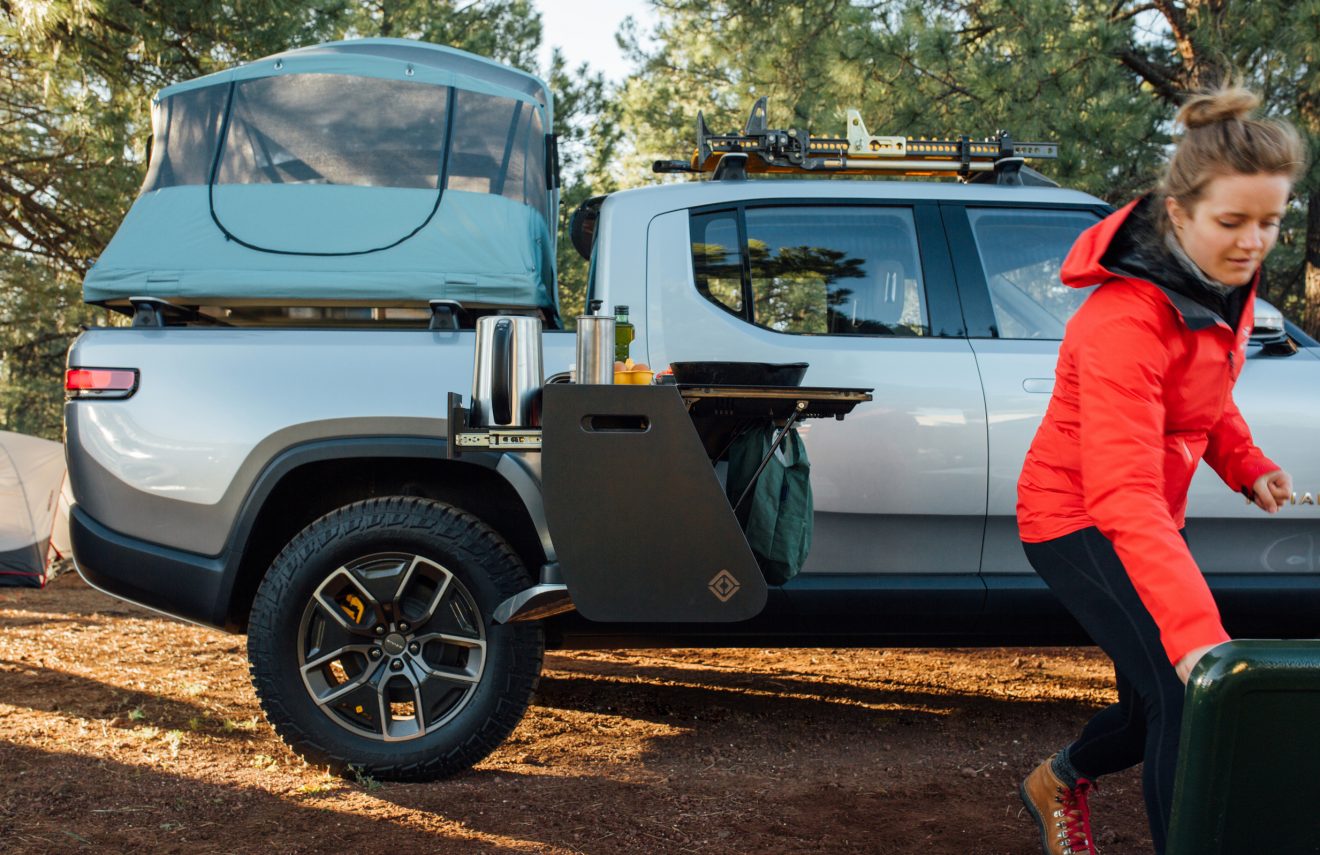 Now the Rivian R1T Electric Pickup Truck Comes with a Kitchen Sink and ...