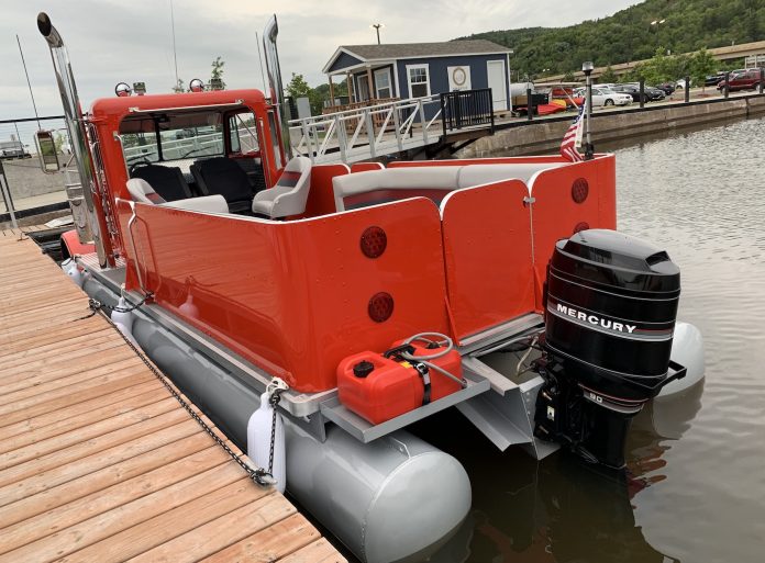 PeterToon! This Peterbilt Big Rig Pontoon Boat is Ready to Party! - The ...