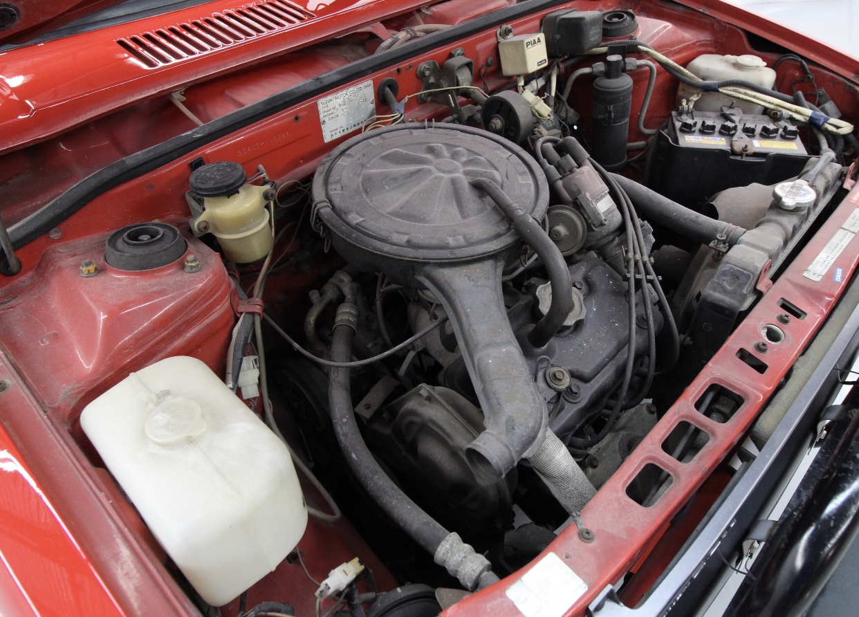 Suzuki Mighty Boy engine - The Fast Lane Truck