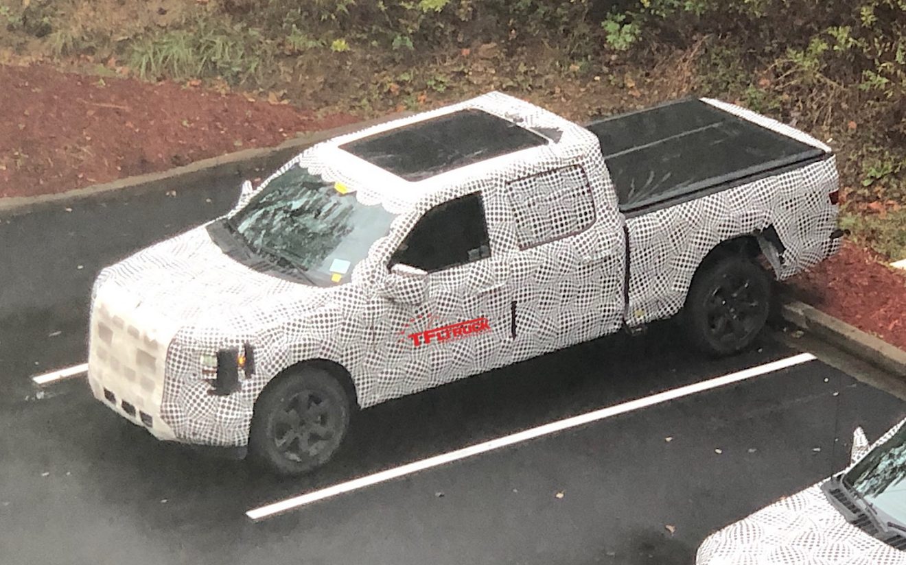 2021 Ford F-150 Prototype: What's Under the Hood and In the Cab? (Spied ...