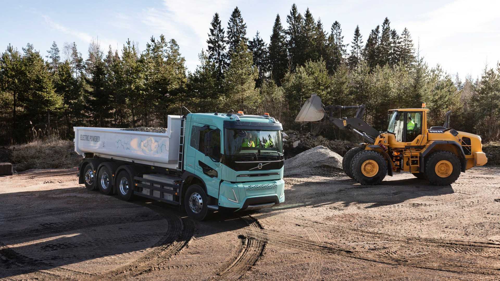 volvo-truck-heavy-duty-electric-concept-truck-for-construction ...