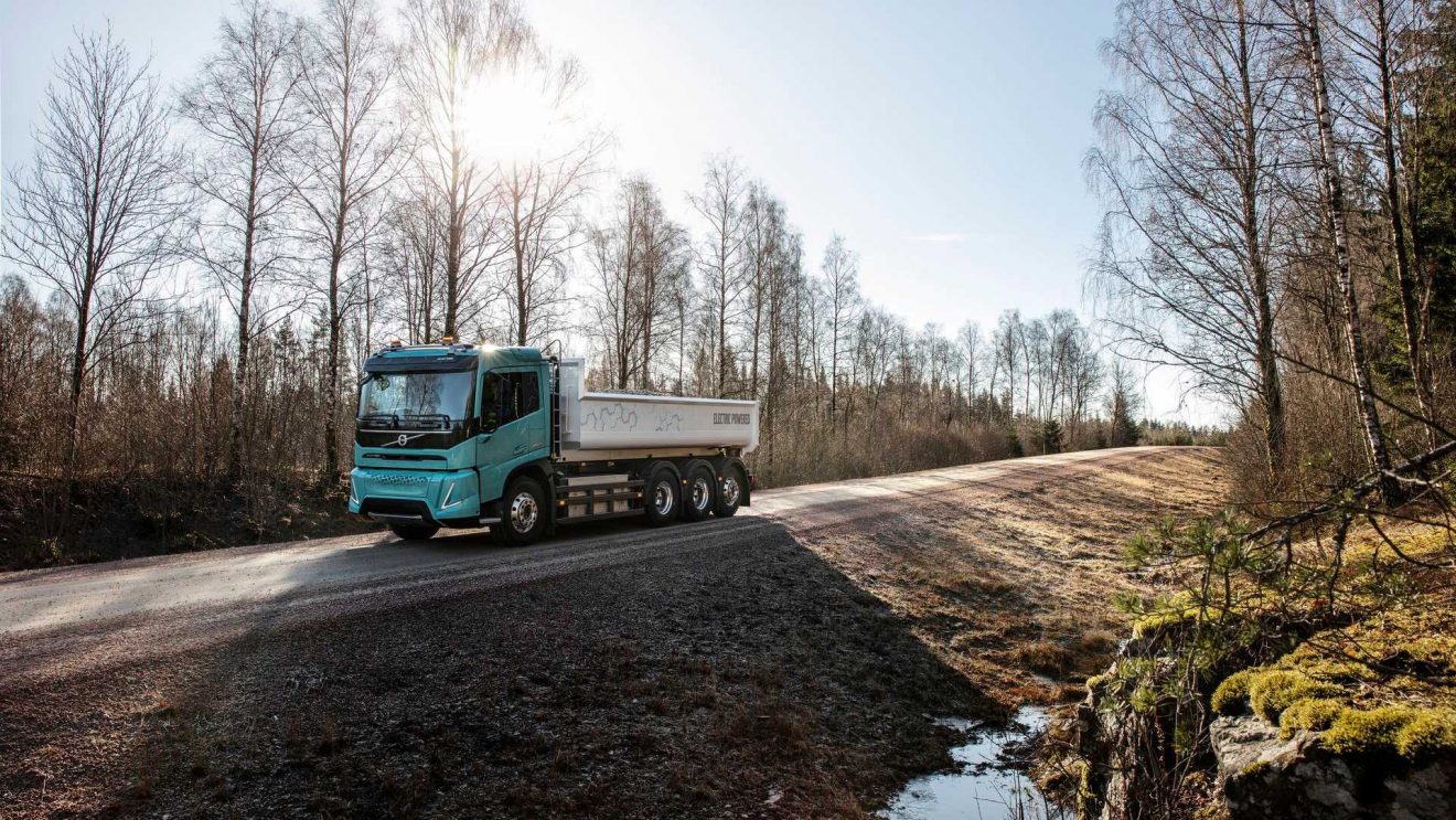 Volvo Is Expanding Its Electric Big Rig Truck Lineup - The Fast Lane Truck