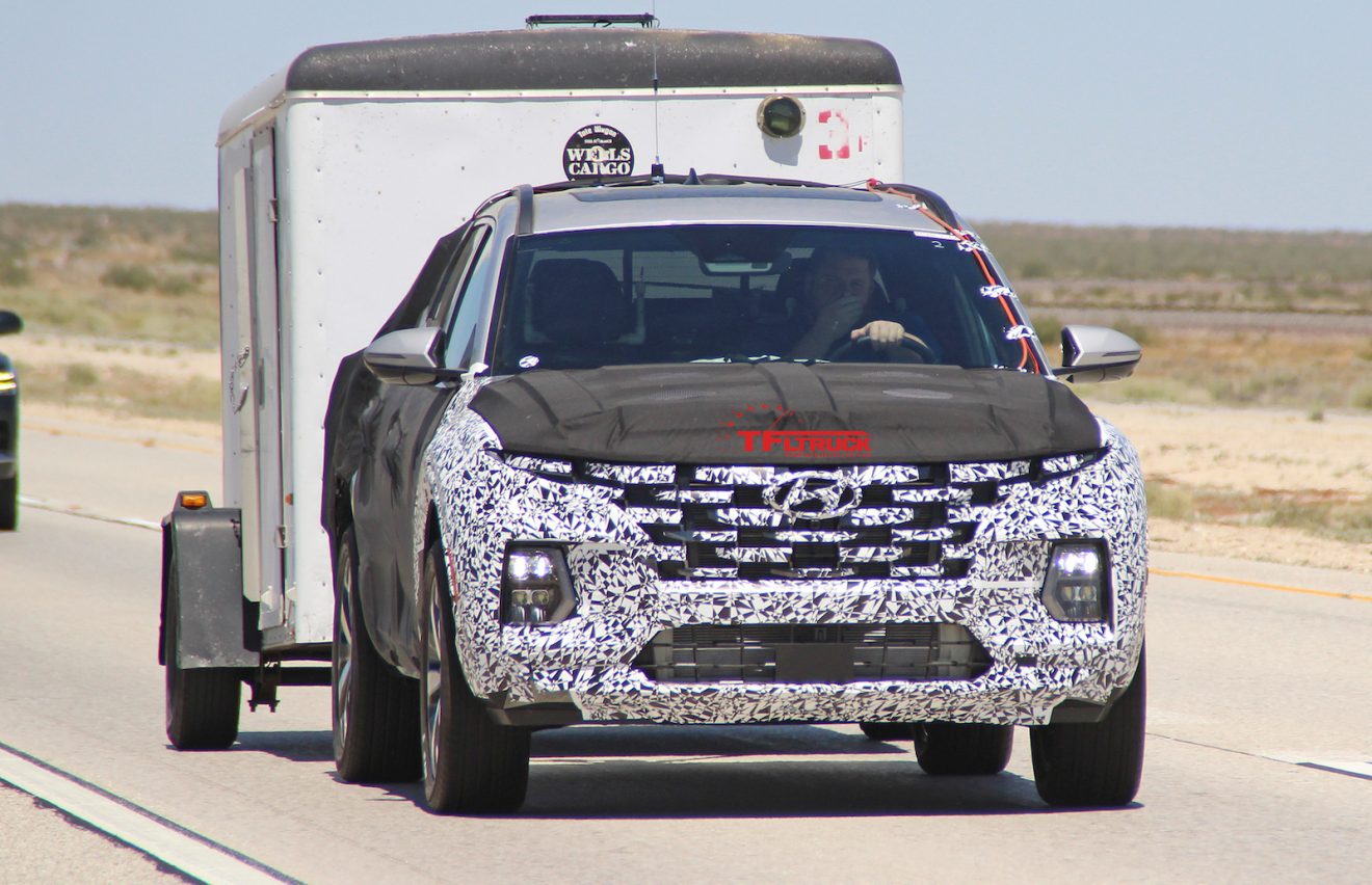 See the 2021 Hyundai Santa Cruz Prototype Up Close (Video) - The Fast ...