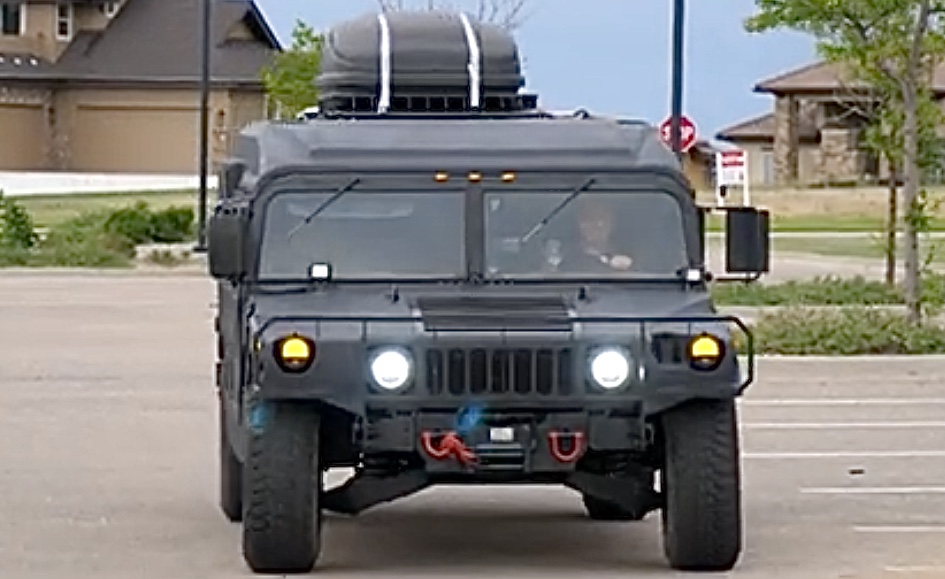 Here Is Why I Prefer a HUMVEE to a RAPTOR Any Day! Dude, I Love (Or ...