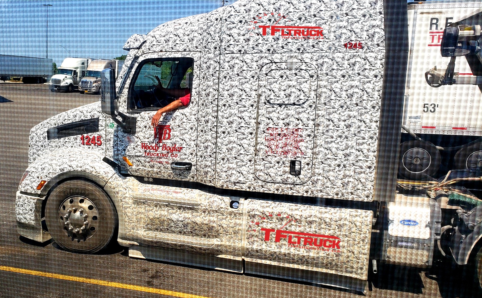 2021-peterbilt-semi-prototype-big-rig - The Fast Lane Truck