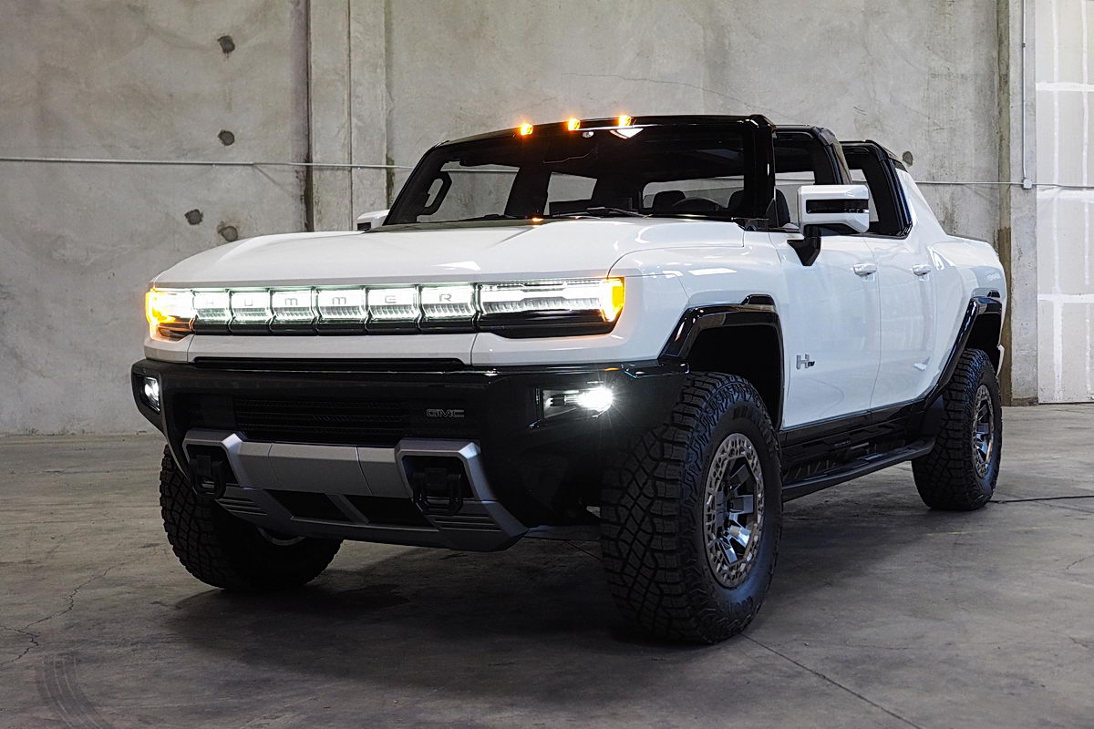 GMC Hummer EV prototype - The Fast Lane Truck