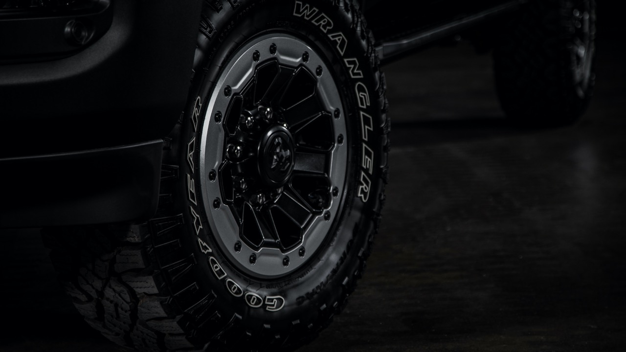 2021 Ram Power Wagon 75th Anniversary Edition beadlock-capable wheels ...