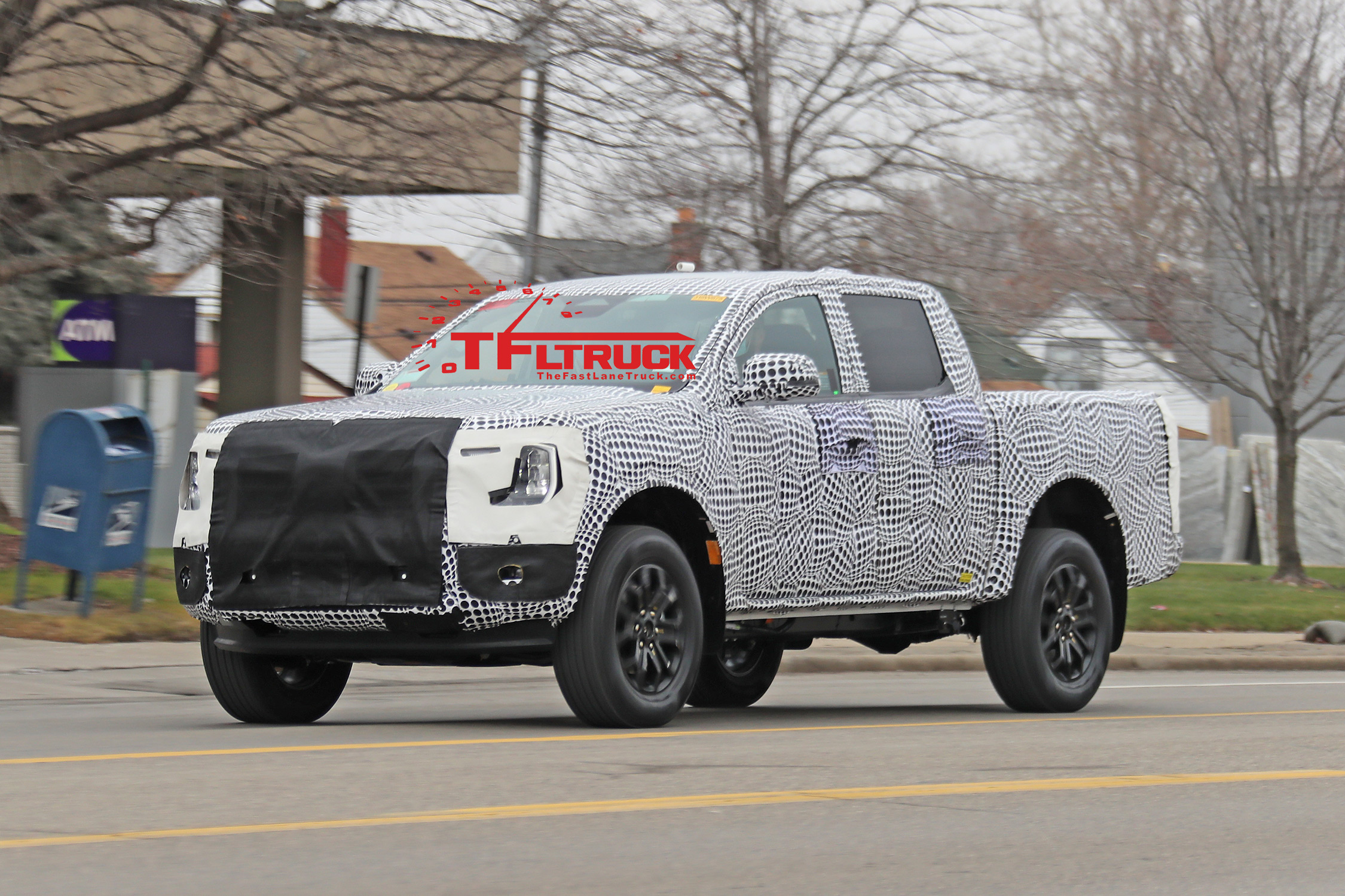 Video Spied: Next-Gen 2023 Ford Ranger Bulks Up With New Front End, But ...