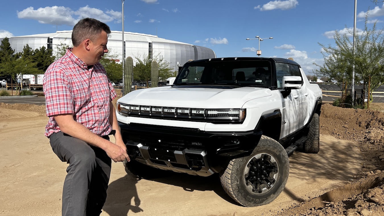 Video: The 2022 GMC Hummer EV Truck Is Hiding Many Secrets - Check It ...