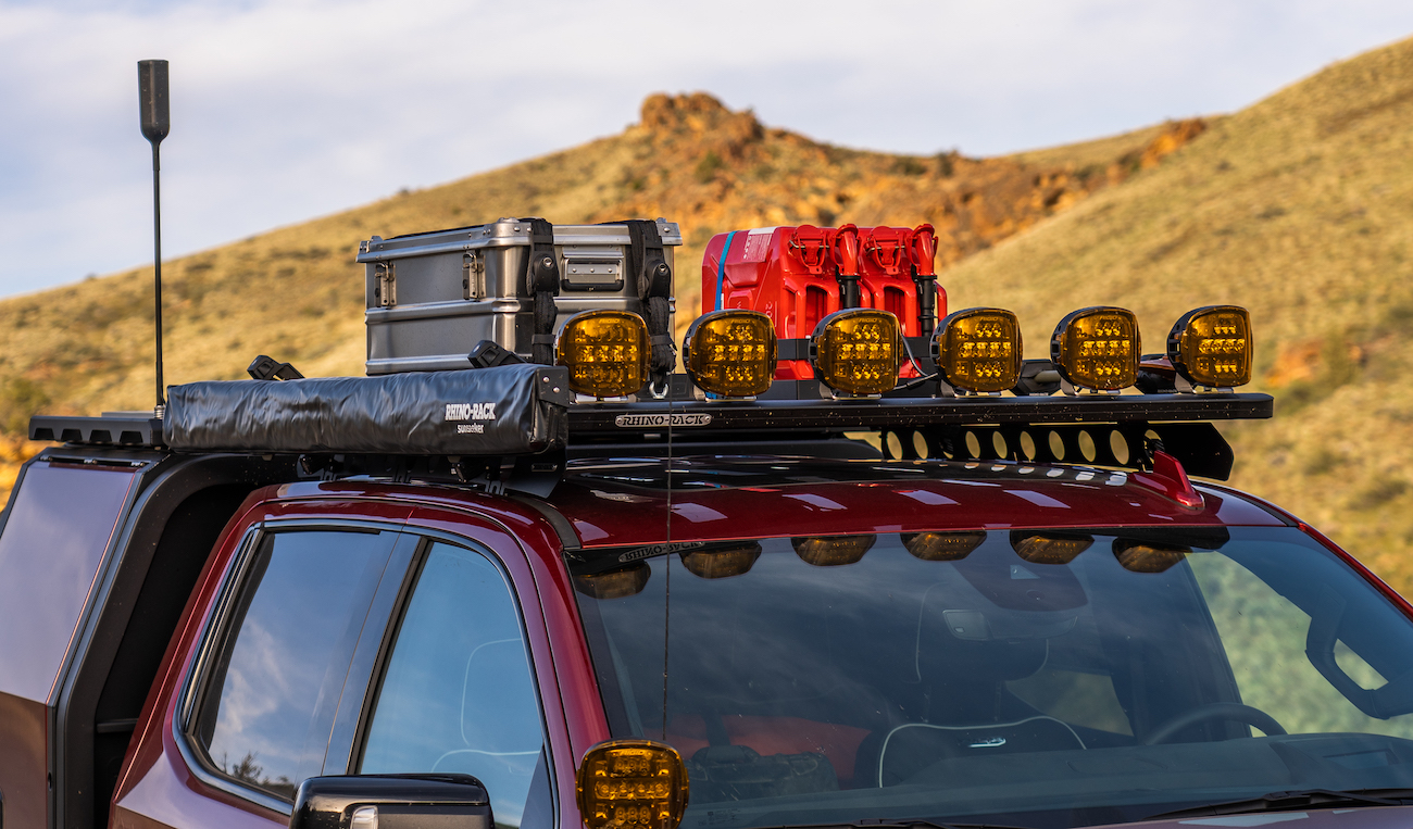 Video: The All-new 2022 GMC Sierra AT4X Turns Into a Dream Overland ...