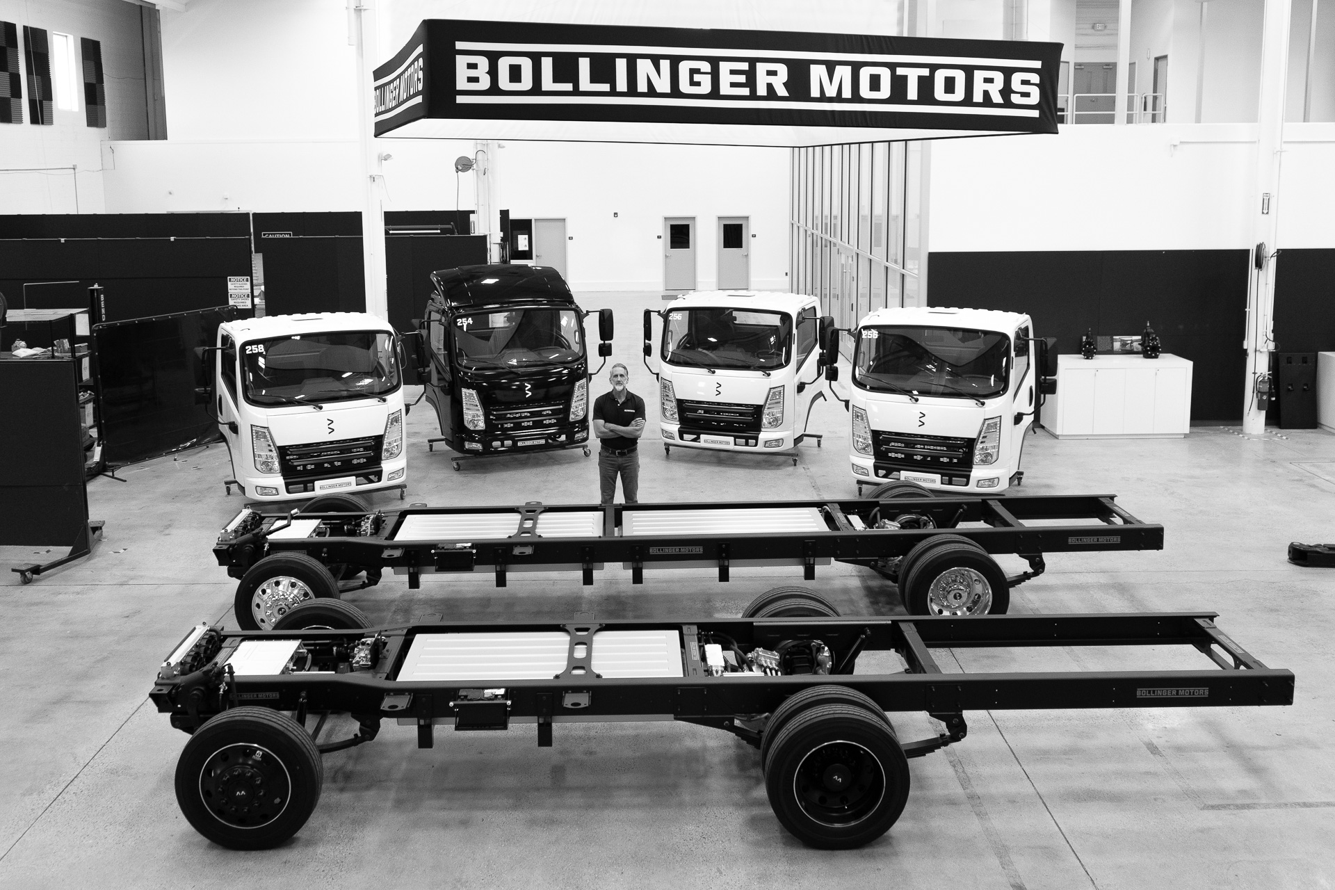 Bollinger B4 Medium Duty Trucks Revealed: Fleet Customer and Upfitter ...
