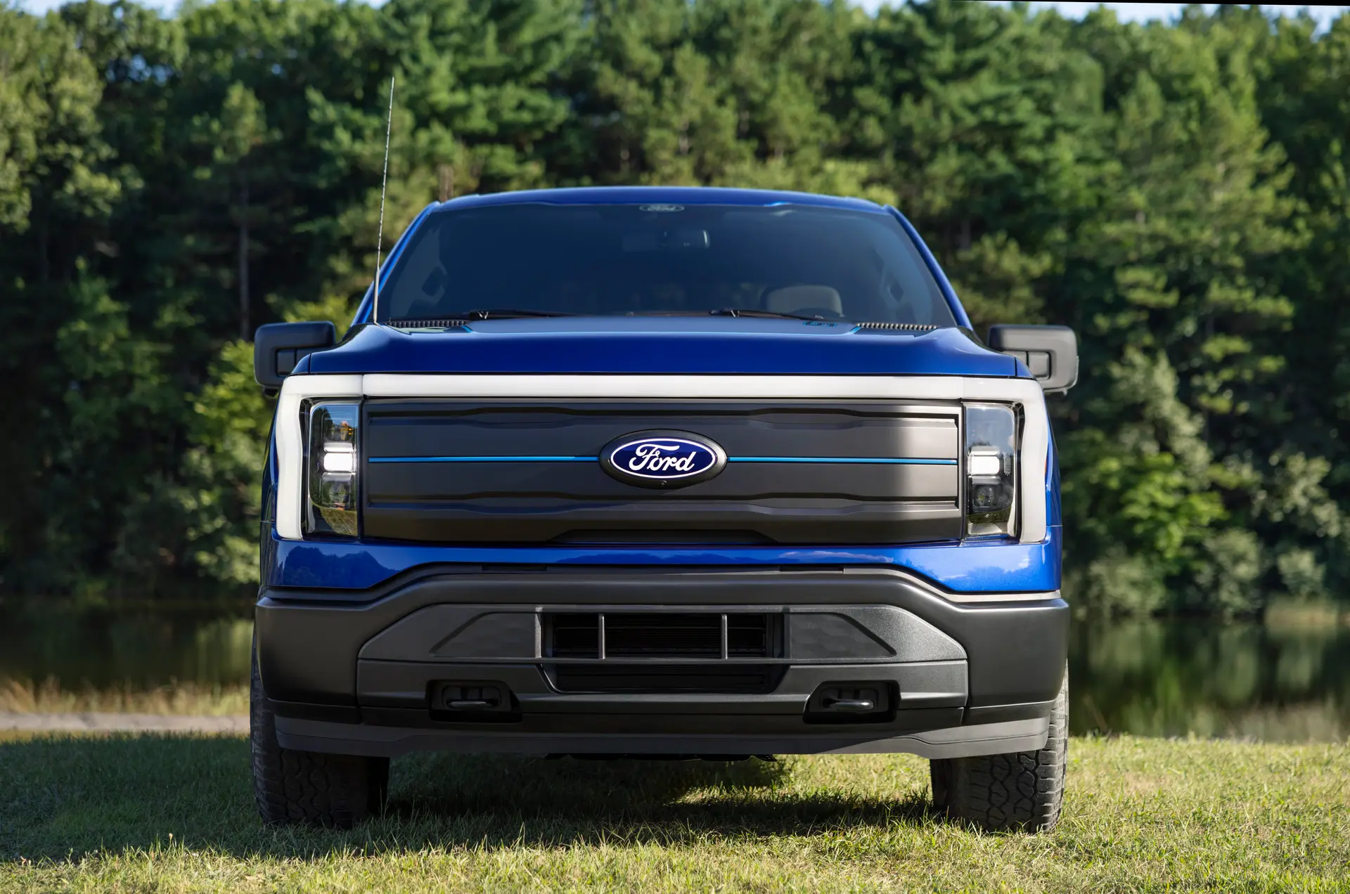 Ford Might Soon Scrap the F-150 Lightning from Its Production Plans ...