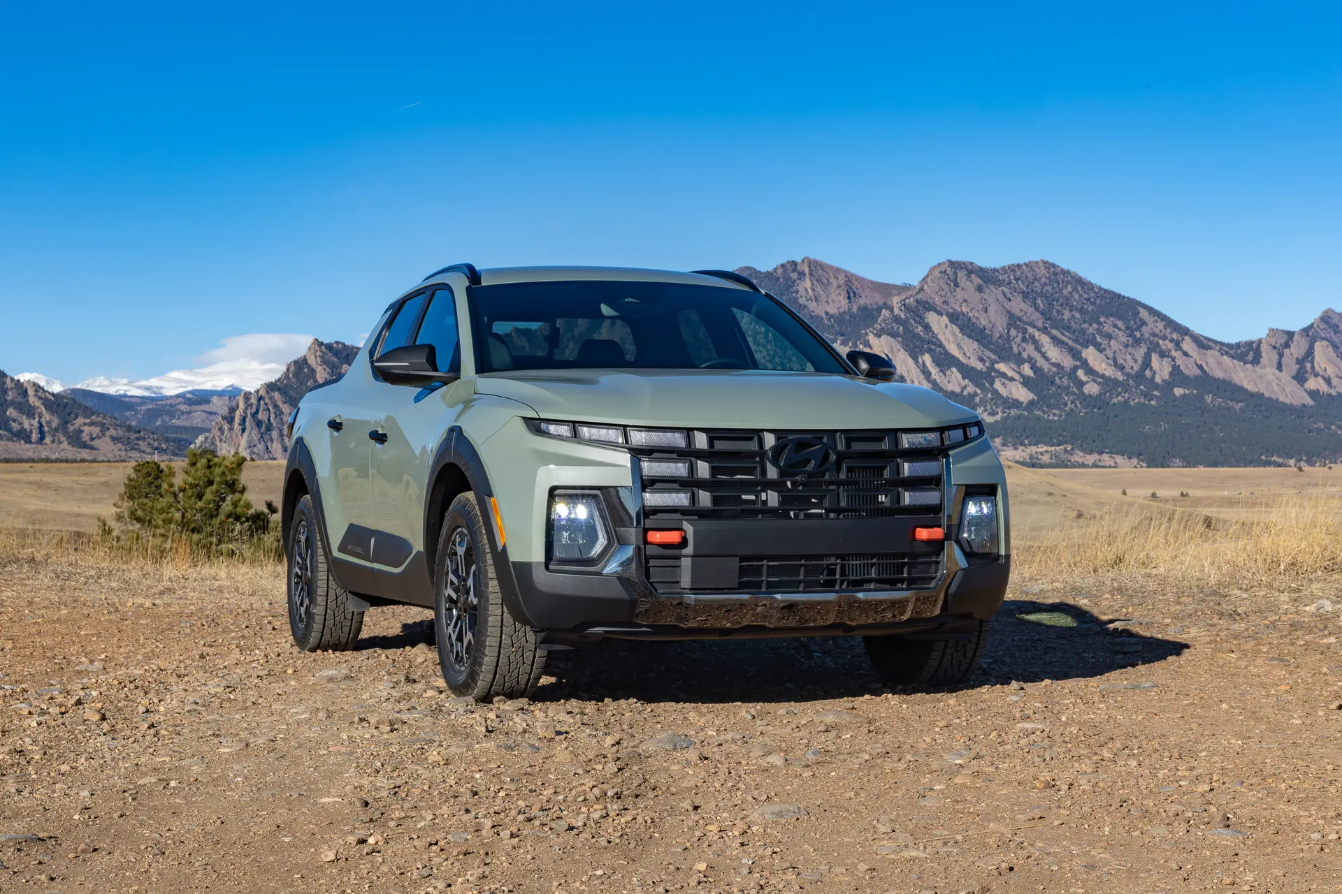 Hyundai will be phasing out production of the Santa Cruz in 2026 in ...